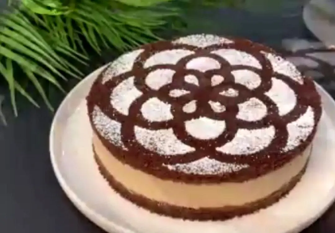 طرز تهیه کیک یخچالی با عطر و طعم قهوه برای روزهای پاییزی فیلم خوشمزه